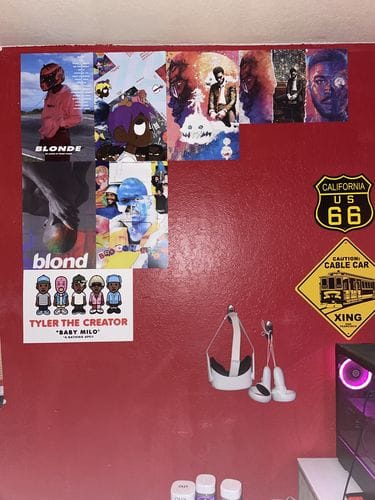 Music Heals’ Poster – Postertok